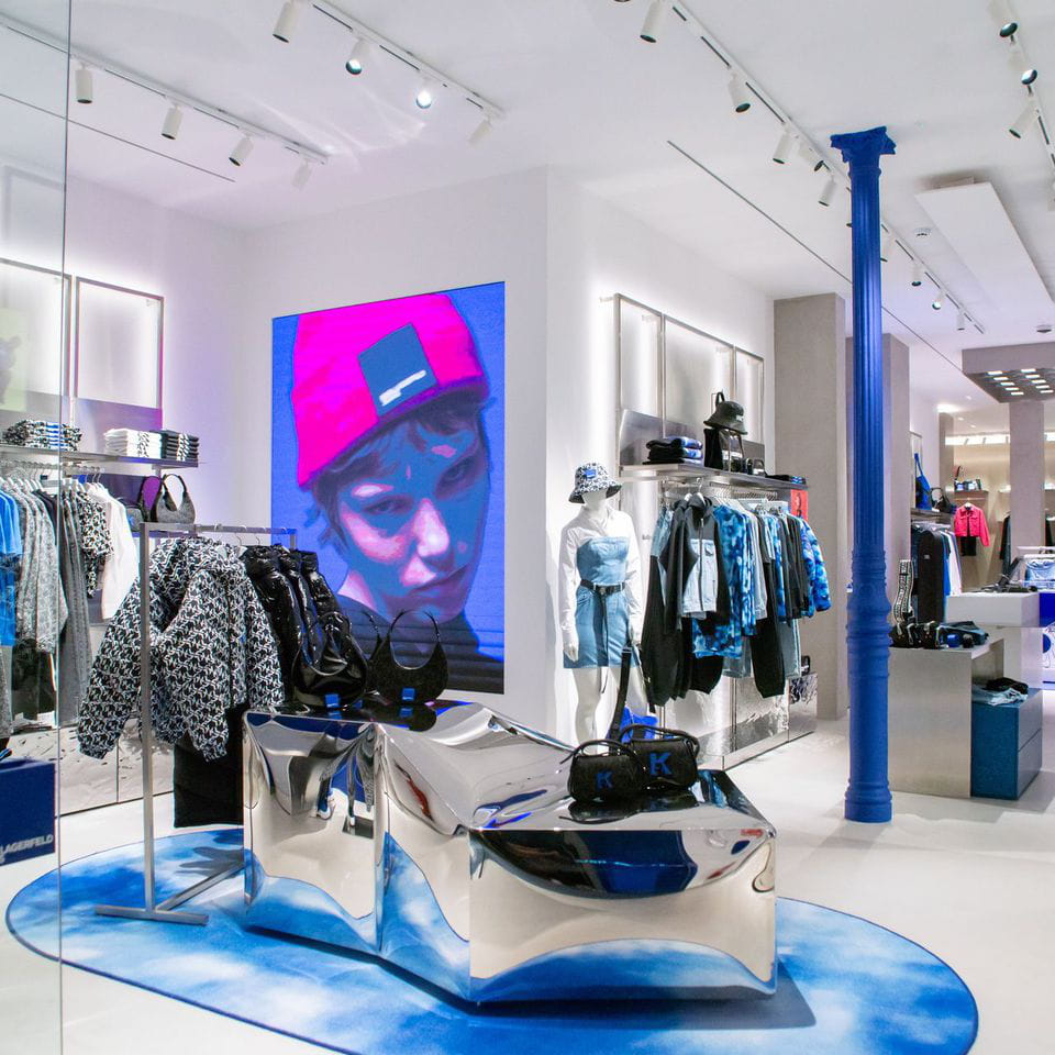 ZARA WINDOW DISPLAYS | Projects | KIMAK