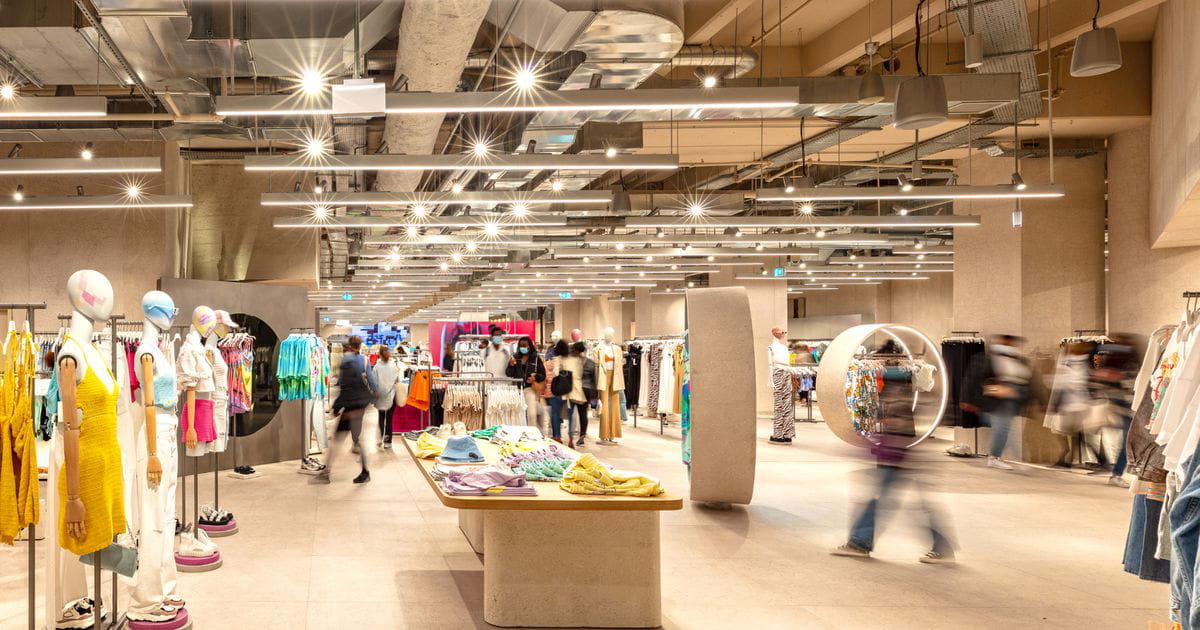 Bershka | INDITEX | Projects | Flagship | Case Study | Store Design | KIMAK